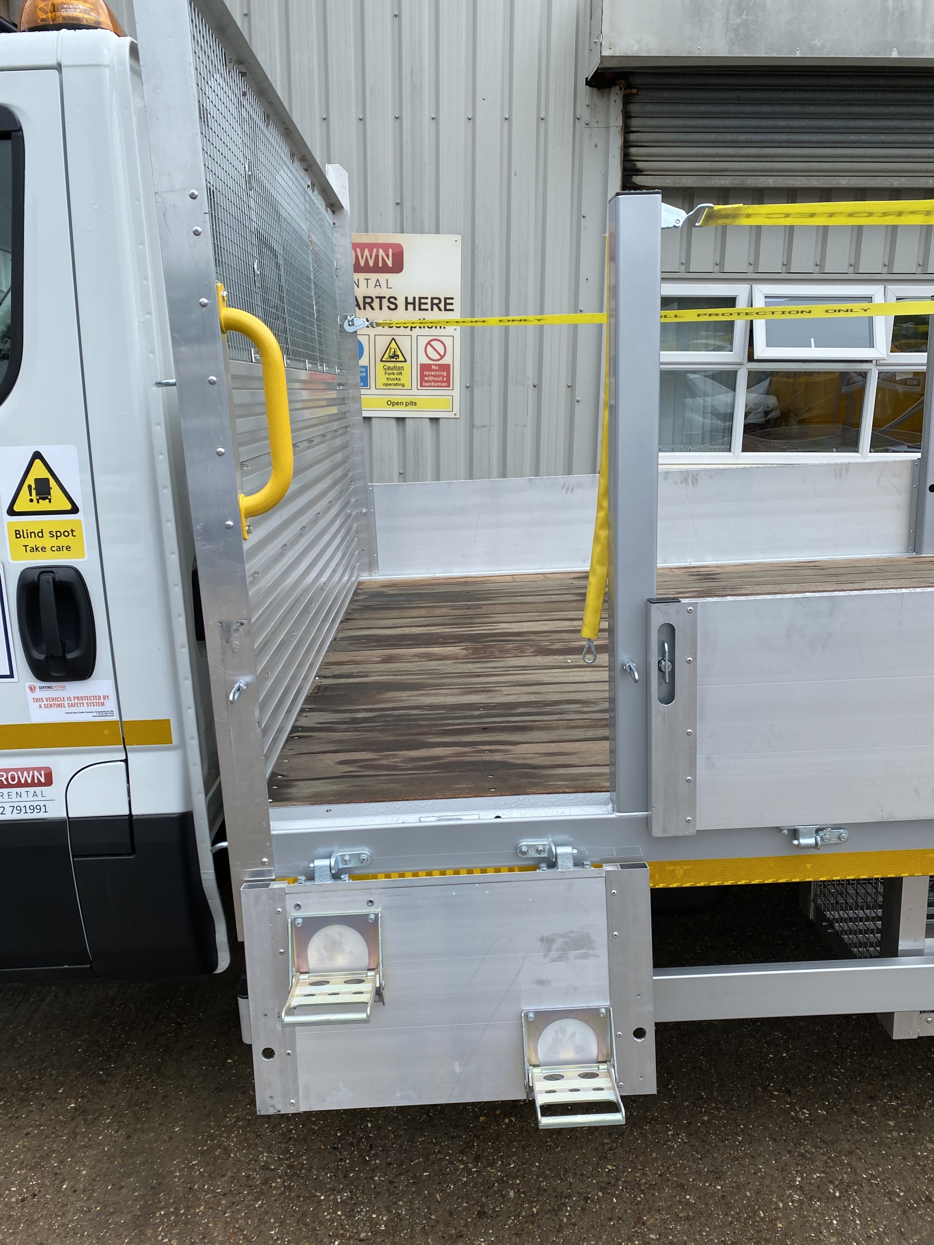 7.5 Tonne GVW Beavertail For Hire | ND Brown Ltd