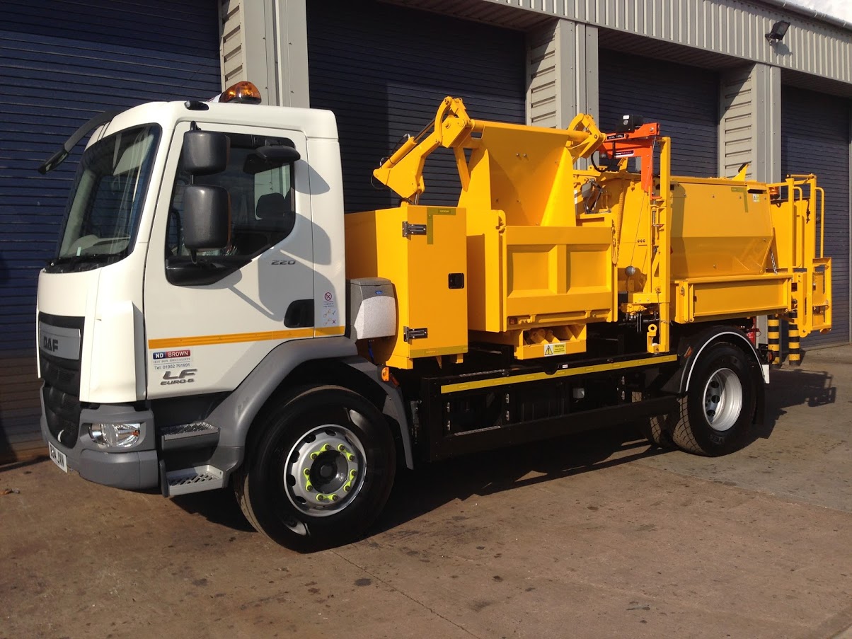 ND Brown add Daf LF55s with Pheonix Twin Chamber Hot Boxes